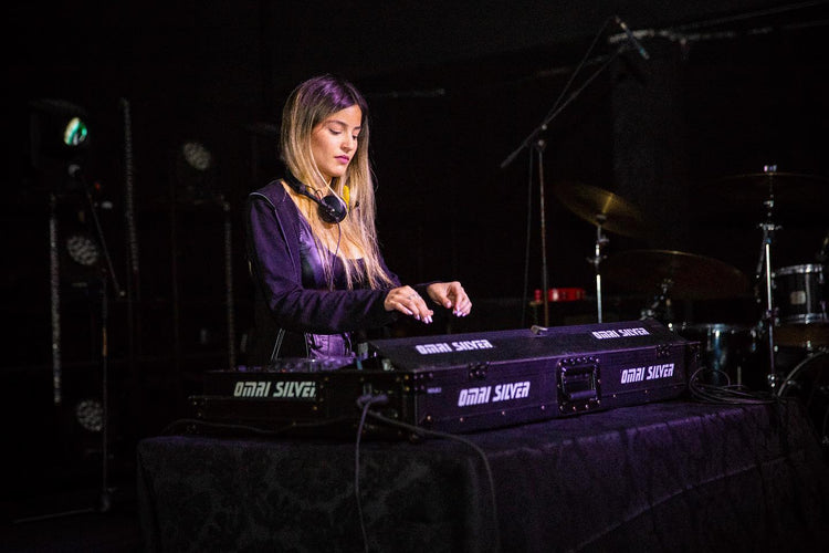 DJ Vhaera – AUDIOS